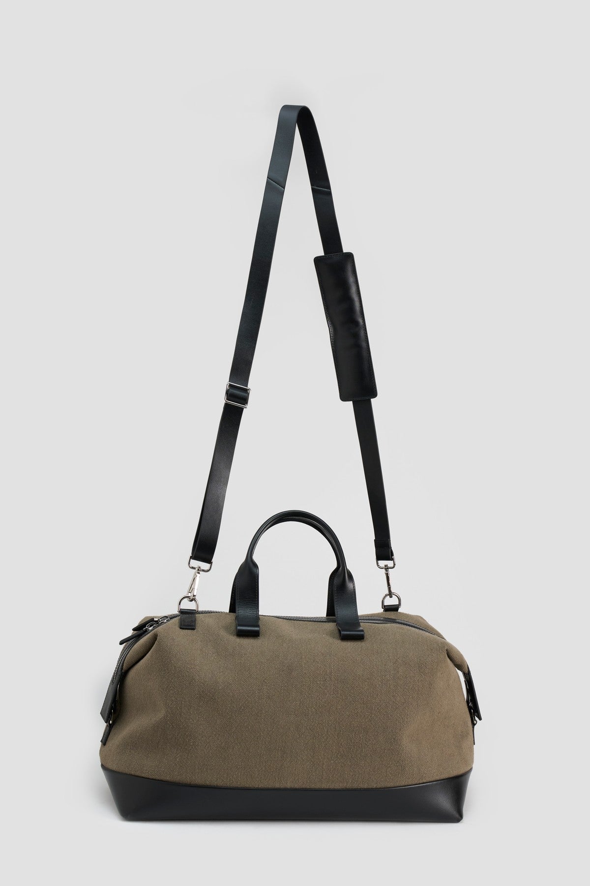 Olive Jonah Weekender Bag